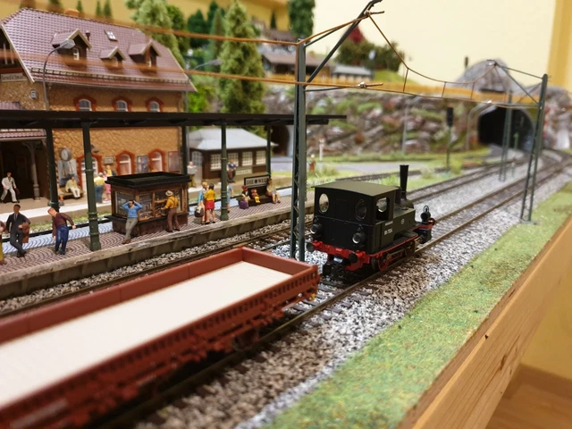 FLEISCHMANN BR98 7524 Digital mit ZIMO Sound Decoder DSS Plux 16 + 2 Güterwagen EUR 197,50 ...