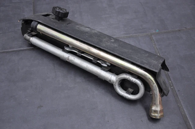 TOWING EYE VW T5 Wheel Wrench Tool Kit EUR 50,39 - PicClick DE