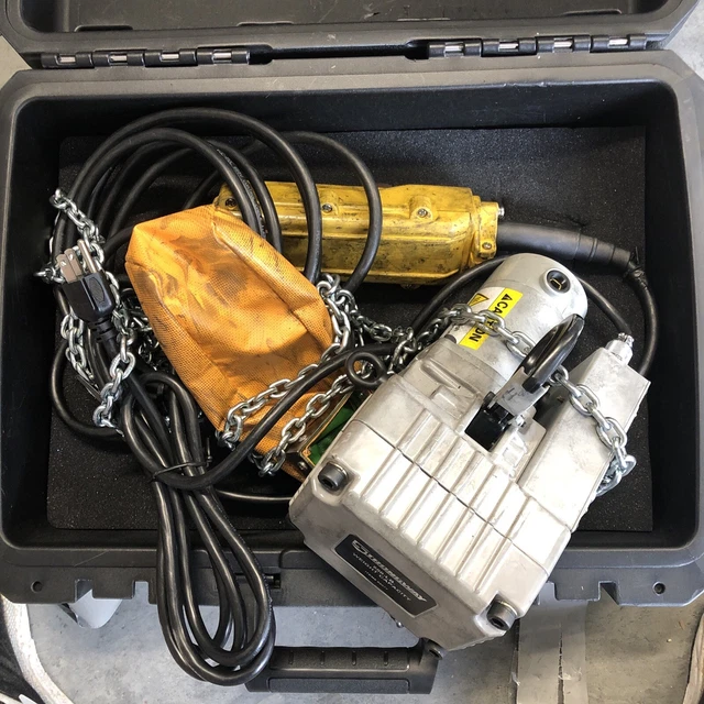 STRONGWAY MINI ELECTRIC Chain Hoist - 500-Lb. Capacity, 16.4ft. Lift ...