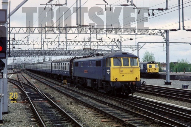 35MM SLIDE BR British Railways Electric Loco Class 86 86229 Crewe 1986 ...