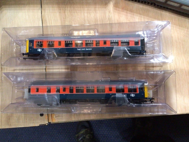 LIMITED EDITION BACHMANN 32 - 515Z RTC ‘Gemini’ Derby lightweight RTC ...