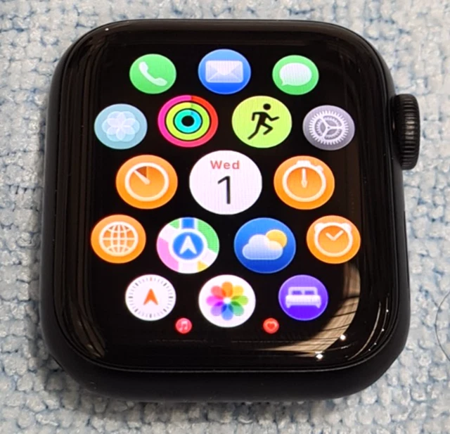 APPLE WATCH SE 3rd Generation GPS, 40mm Midnight Alumium Warranty Apr ...