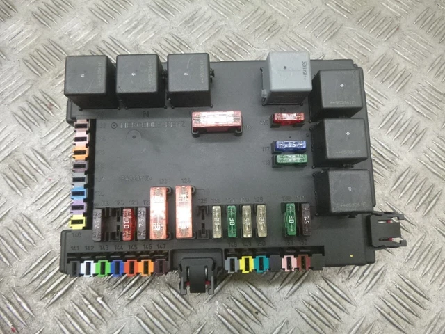 ORIGINAL 2005-2014 MERCEDES S Klasse W221 Sicherungskasten Sam Einheit ...