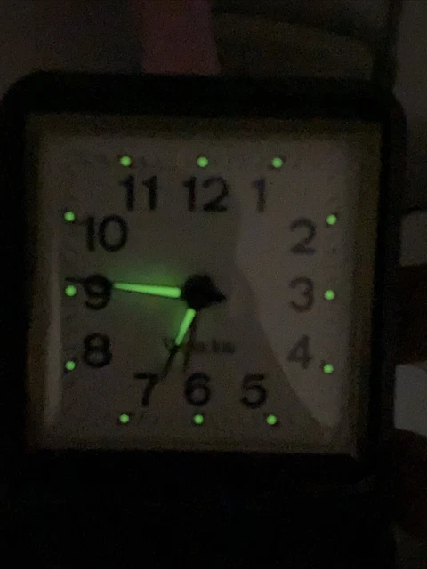 VINTAGE WESTCLOX TRAVEL Alarm Clock Clamshell UV Glow in Good Working ...