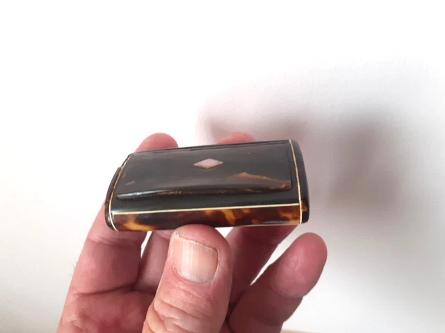 A GEORGIAN BOVINE Horn/Faux Tortoise Shell Snuff Box c1800 £22.99 ...