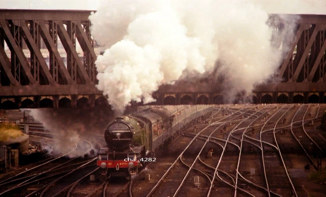 ORIGINAL RAILWAY TRAIN NEGATIVES. LNER V2 class steam locoi 4771 ...