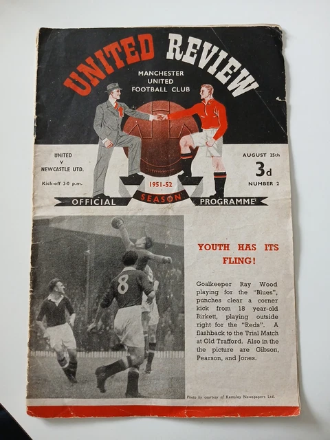 MANCHESTER UNITED V Newcastle 1951 Football Programme United Review £0. ...