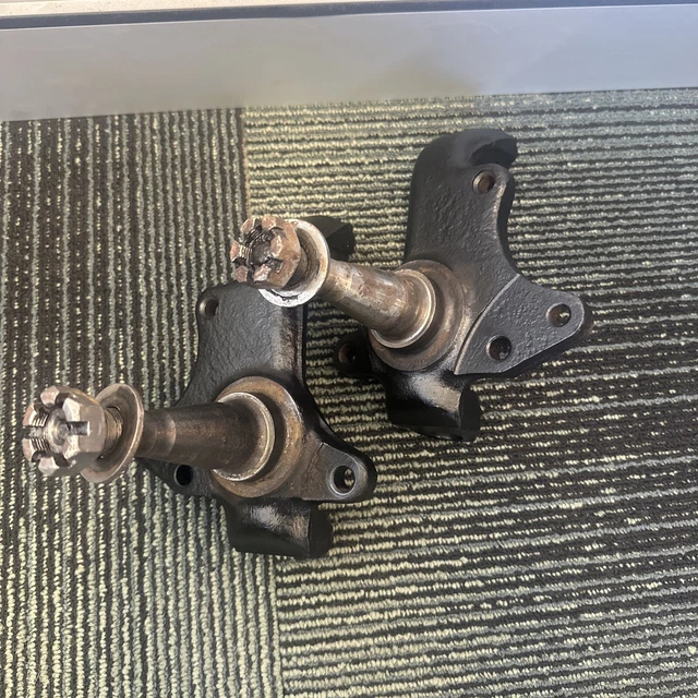 HQ HOLDEN DISC Brake Stub Axle Knuckle Hj Hx Hz Wb Lh Lx Ss A9X Slr ...