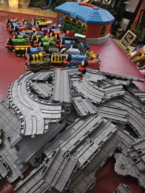 THOMAS THE TANK Engine Toy Bundle, trains tracks Set Metal £29.00 ...