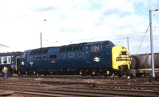 ORIGINAL COLOUR SLIDE of ex works 55007 BR class 55 Deltic diesel loco ...