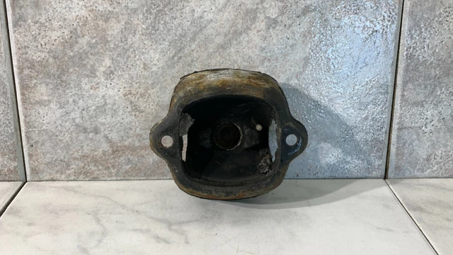 ORIGINAL MERCEDES BENZ W123 Motorlager Motorhalter Gummi Vorne ...