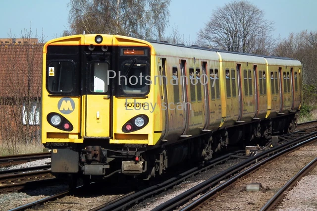 CLASS 507 507016, 3 car EMU, in MerseyRail Yellow at Rock Ferry £0.95 ...