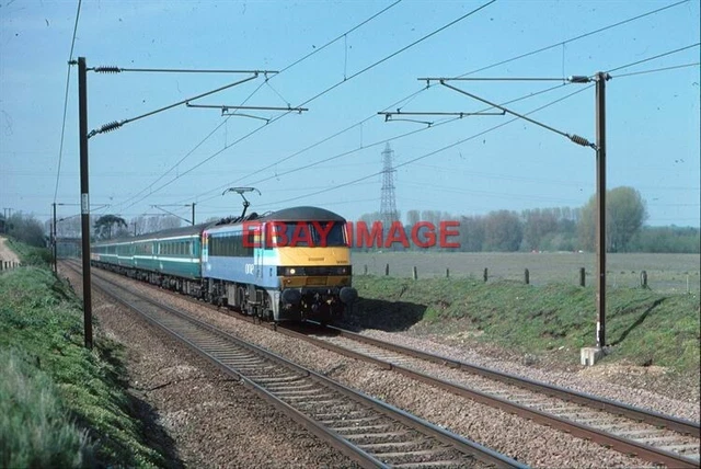 ORIGINAL 35MM SLIDE CLASS 90 LOCO NO 90001 ONE LIVERY £3.50 - PicClick UK