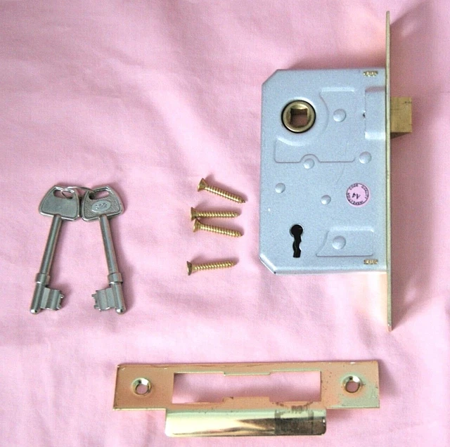 3 LEVER MORTICE Lock: Reversible Bolt, Brass Striking Plate, 2 Keys And ...