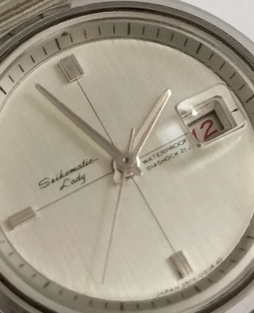 VINTAGE SEIKO WATCH. Works. Seiko Analogue Caliber 2505 Seikomatic Lady ...