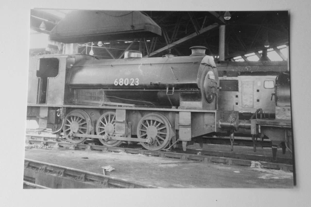 RWY1773 - 1963 Locomotive 68023 THORNABY Railway Yard shed - Real Photo ...