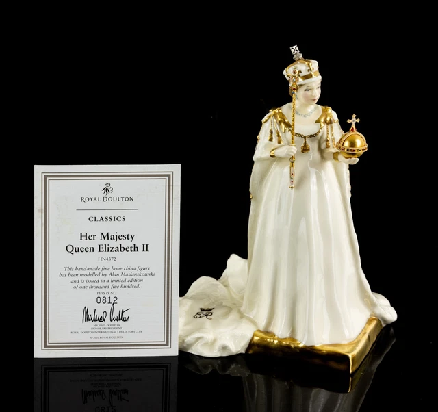 ROYAL DOULTON 'HM Queen Elizabeth Ii' Limited Edition Figure Hn4372 ...