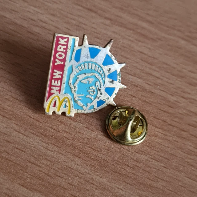 (B7) PIN'S PINS lapel pin McDo McDonald's NEW YORK STATUE ARTHUS ...