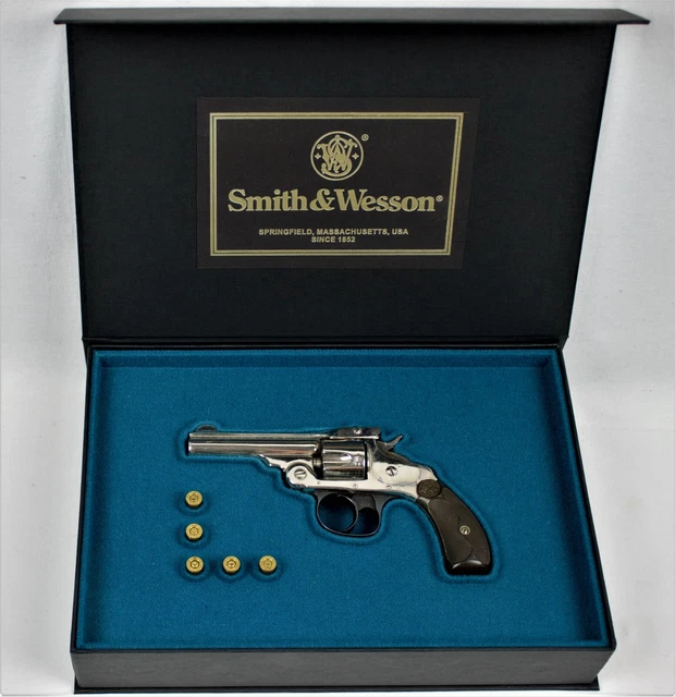 REVOLVER PRESENTATION CUSTOM DISPLAY BOX for SMITH & WESSON .32 DA ...