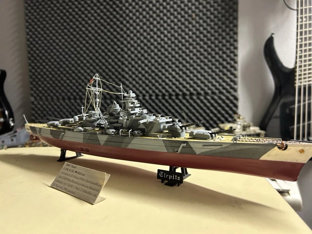 MODELL GERMAN BATTLESHIP "Tirpitz" 1:570 EUR 125,00 - PicClick DE
