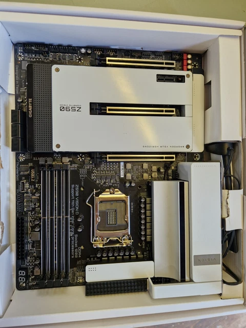 GIGABYTE Z590 VISION D motherboard LGA1200 DDR4 ATX £208.68 - PicClick UK