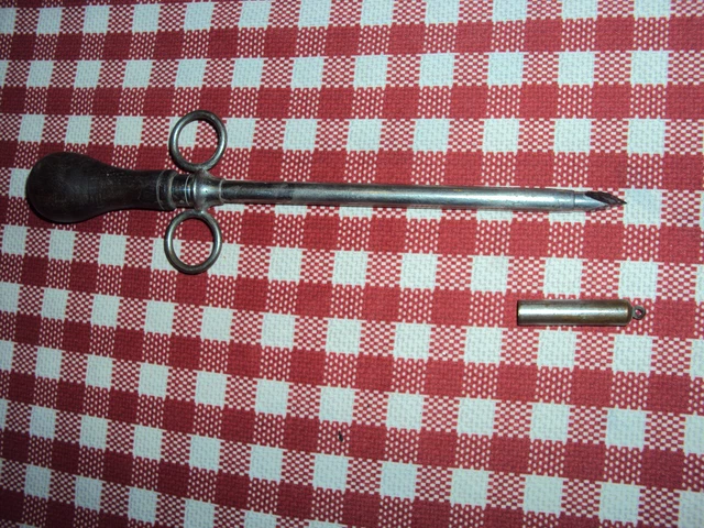 ANCIEN TROCARD DE véterinaire objet outil collection éleveur bétail ...