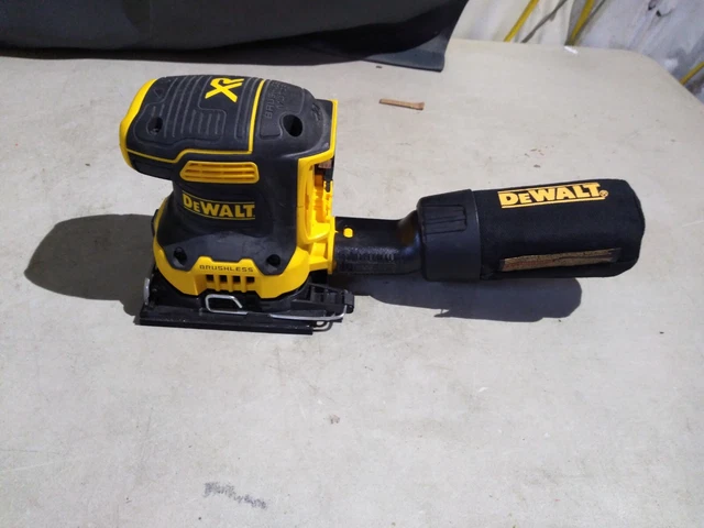 DEWALT DCW200B 20V Cordless 1/4 Sheet Variable Speed Sander (Tool Only ...