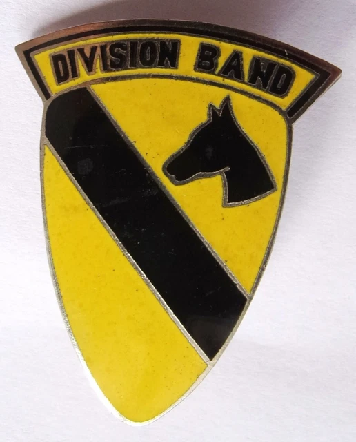 INSIGNE MILITAIRE US ARMY CREST DUI 1st CAVALRY DIVISION DIVISION BAND ...