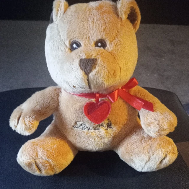 LINDT TEDDY BEAR Golden Soft Plush Toy, With Ribbon and Heart, brand ...