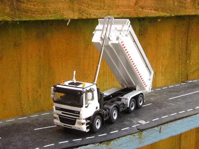 WSI DAF CF White 8x4 Tipper Truck HH, corgi, Tekno £63.12 - PicClick UK