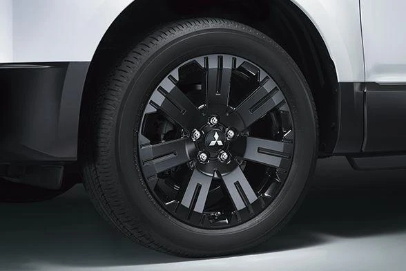 JDM DELICA D5 Chamonix complete package wheel 18inch No Tires EUR 2.433 ...