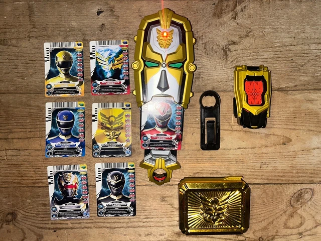 POWER RANGERS MEGAFORCE Gosei Morpher And Lion Morpher With Power Cards ...