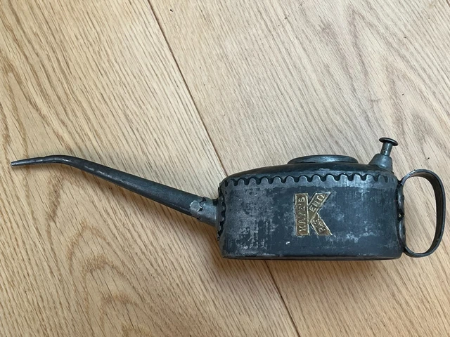 GENUINE VINTAGE KAYES (of Leeds) Oil Oiler Thumb Squirt Can - Piecrust ...