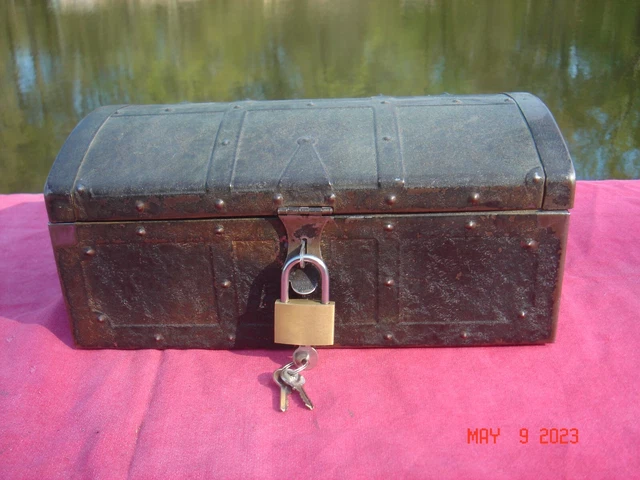 ANTIQUE STEEL TREASURE Chest 1940's With Lock & Keys Kennedy Mfg Co Van ...