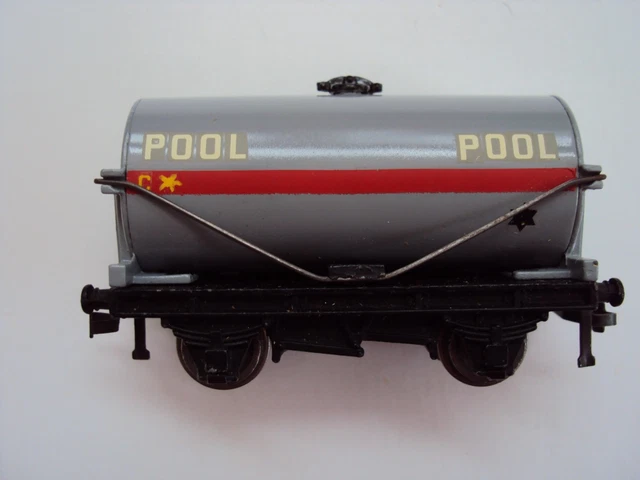HORNBY DUBLO OO 3 rail Pool Petrol Tanker Neverwazza £40.00 - PicClick UK
