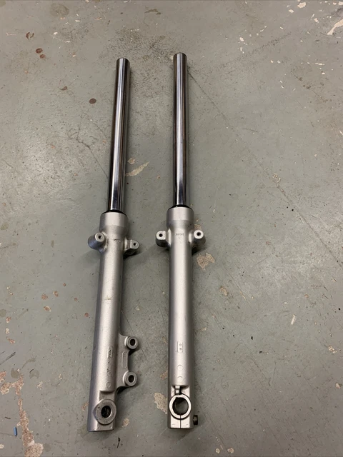 SUZUKI RV125 VANVAN set of forks front suspension - Removed from a 2013 ...