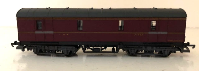 LIMA LMS 37762 GUV Parcels Bogie Van Maroon OO Gauge Railway Good ...