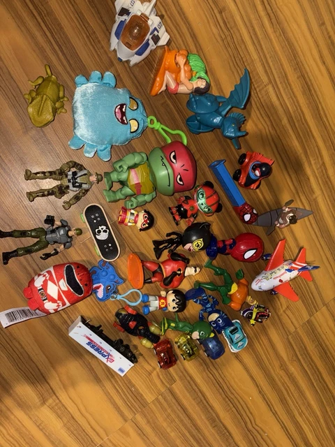 JUNK DRAWER 2 Pounds Toy Lot Action Figure Ninja Turtle Happy Meal Toys ...