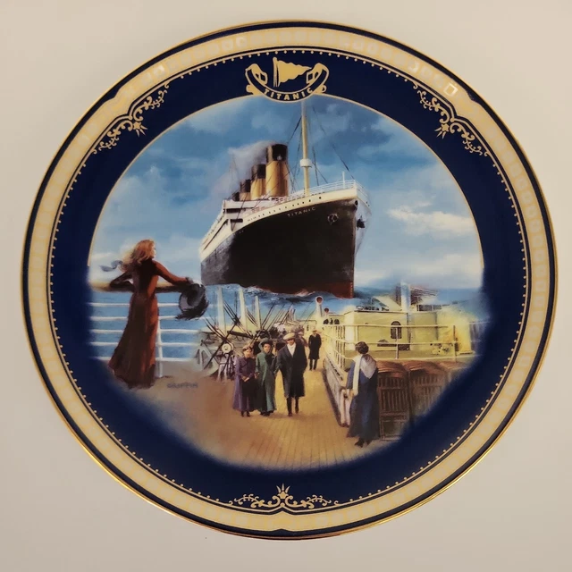 BRADFORD EXCHANGE TITANIC Plate On The Promenade ~ Queen Of The Ocean ...