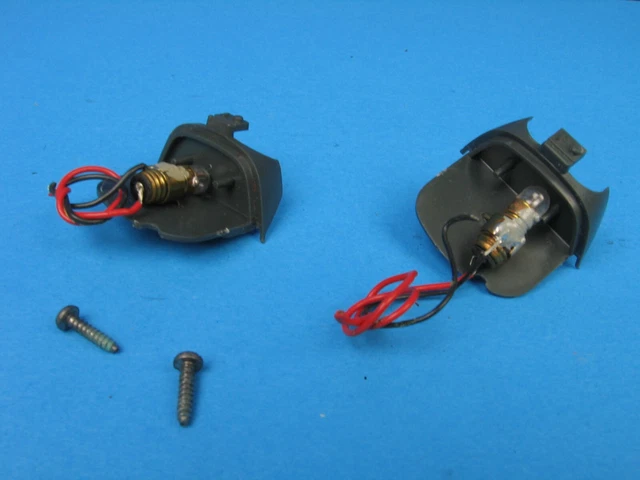 TRIX EXPRESS ELD Hondekop untere Prismenbeleuchtung AX 2413 -115 EUR 6 ...