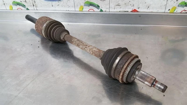 LAND ROVER DISCOVERY 3 L319 Rear Right Driver Side Driveshaft £29.95 ...