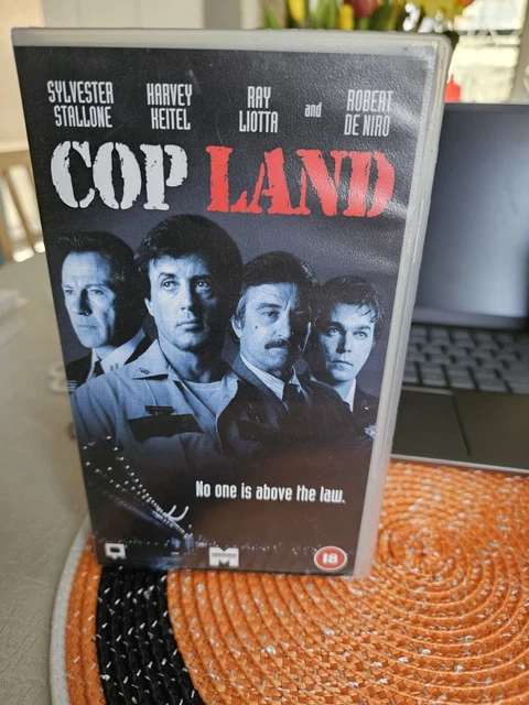 COP LAND SYLVESTER Stallone Vhs Video Cassette Tape £10.00 - PicClick UK