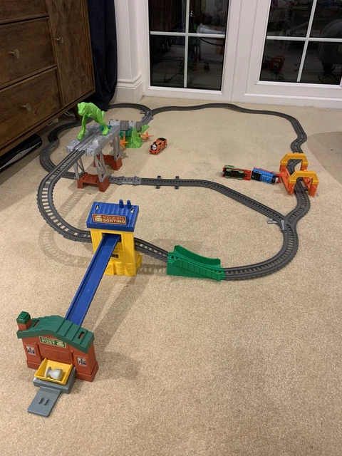 THOMAS & FRIENDS TrackMaster Deluxe Dino Escape Set. + X2 Other Sets £ ...