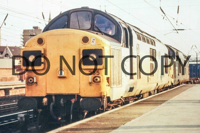 UK DIESEL TRAIN Railway Photograph Of Class 37 37355. Loco. Rm37-1055 £ ...