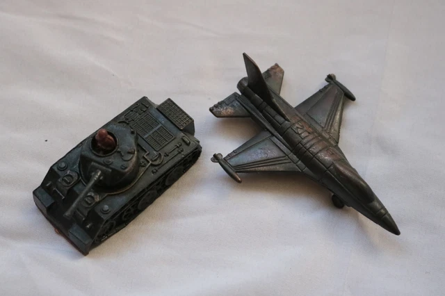 METAL F-16 FIGHTING Falcon & Sherman tank pencil sharpeners £8.00 ...