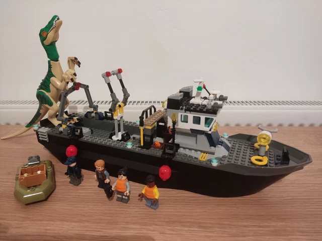 LEGO JURASSIC WORLD: Baryonyx Dinosaur Boat Escape (76942) £29.00 ...