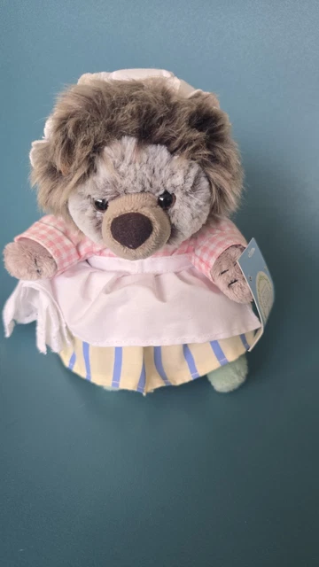 BEATRIX POTTER MRS Tiggy Winkle Gund Plush Soft Toy Peter Rabbit With ...