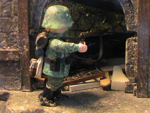PLAYMOBIL CUSTOM 14 Armes Grenadier (Europe-1944) Réf-0644 Bis EUR 29 ...
