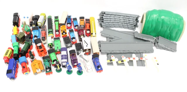 THOMAS THE TANK ENGINE ERTL Train & Track Pieces Diecast Toys UNBOXED ...