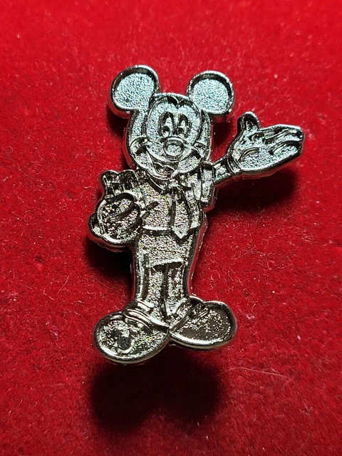 DISNEY TRADING PIN, Hidden Mickey, Chaser, Mickey Wearing Tie, 2013 c £ ...